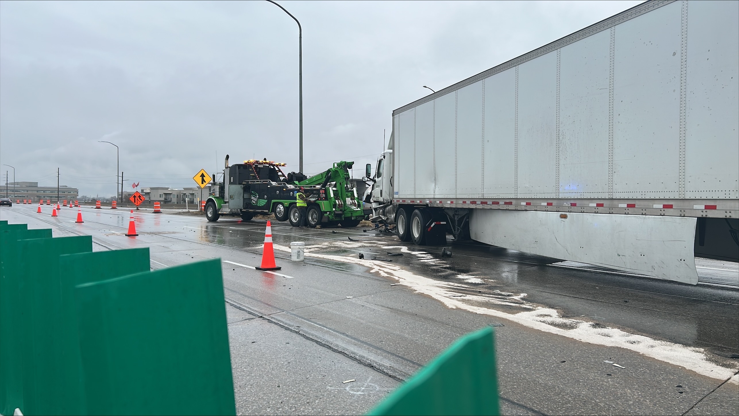 I-215 reopens traffic after crash blocked both directions near I-80 ...