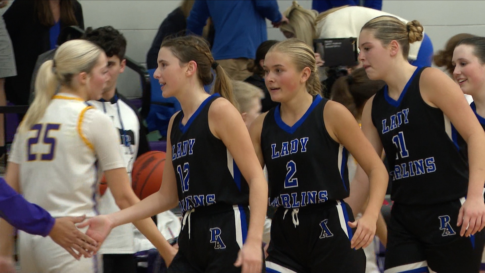 Refugio's Fox-Smith celebrates 1,500 points; Port Aransas basketball ...