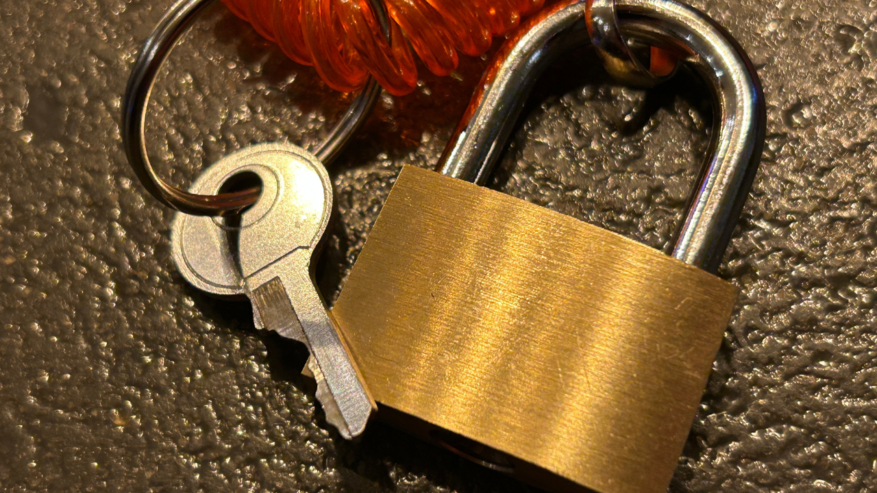 Looking for love at 'lock and key' dating event in Milwaukee