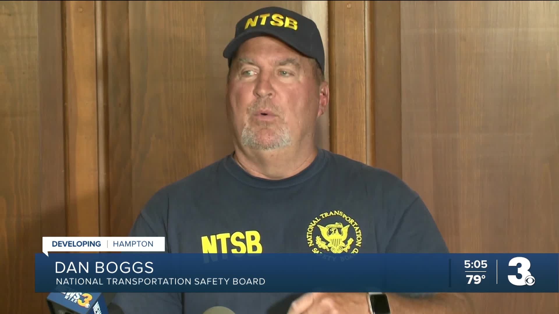 Aerobatic pilot Rob Holland crashed between runway, taxiway during ...