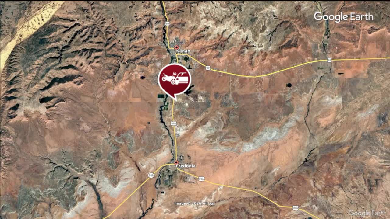 Motorcycle rider dies after colliding with bus near UT-AZ border