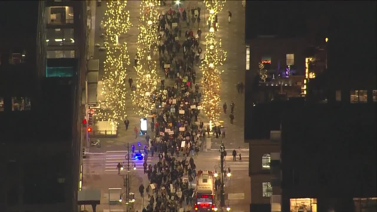 Anti-ICE protests erupt across Colorado after fatal Minnesota shooting