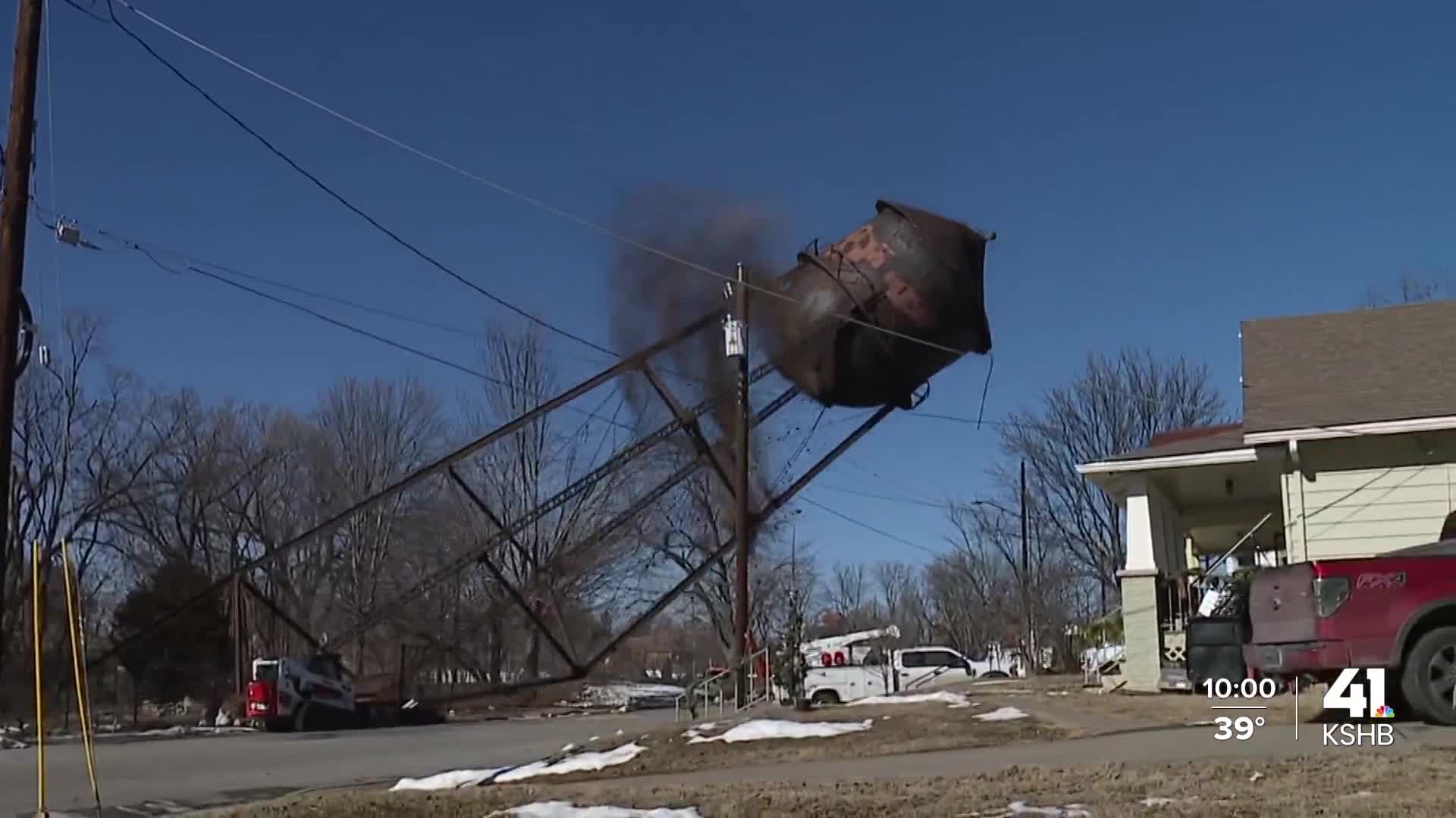 Neighbors shocked after Independence water tower falls down wrong way