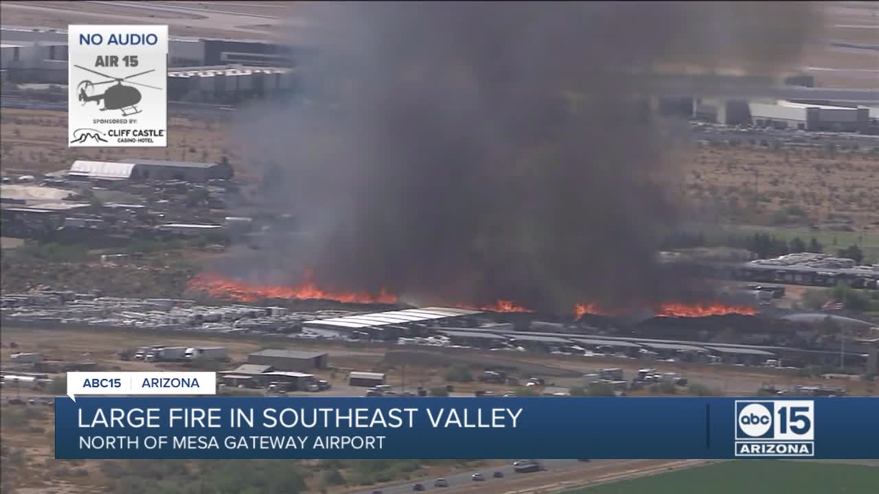 Smoke lingers as large mulch fire burns in the southeast Valley