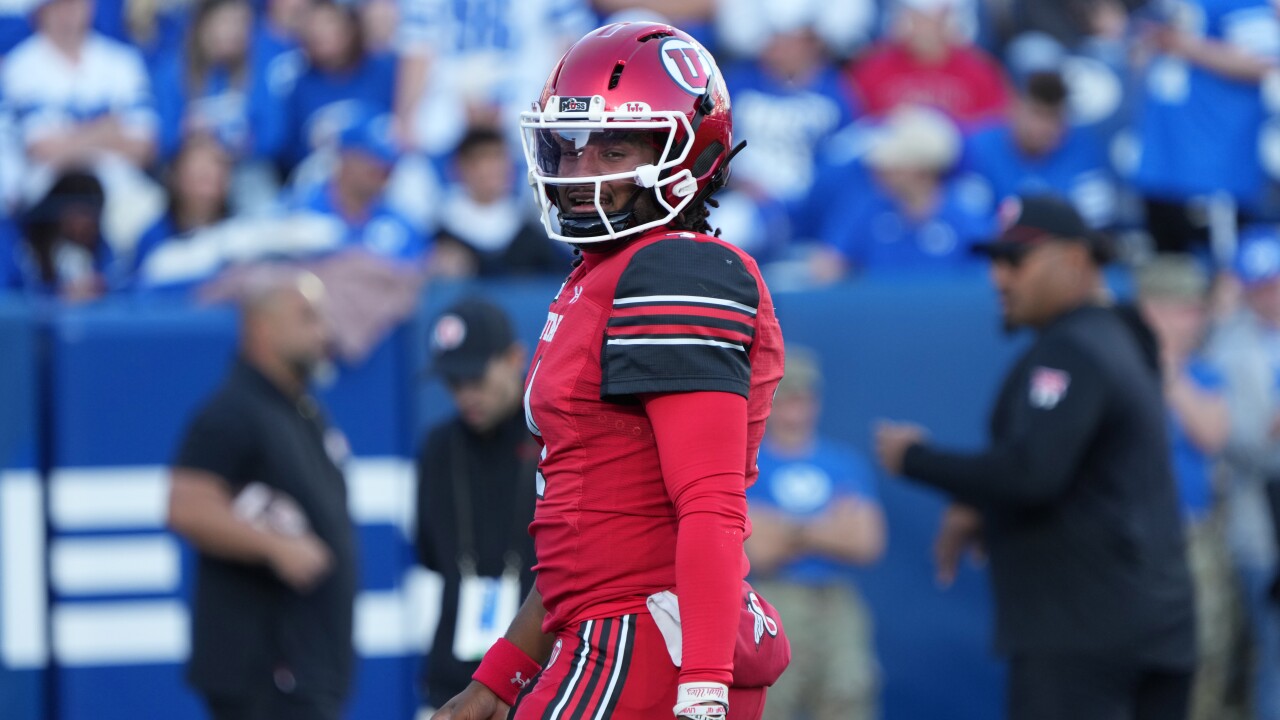 Utes quarterback Devon Dampier announces his return to Utah