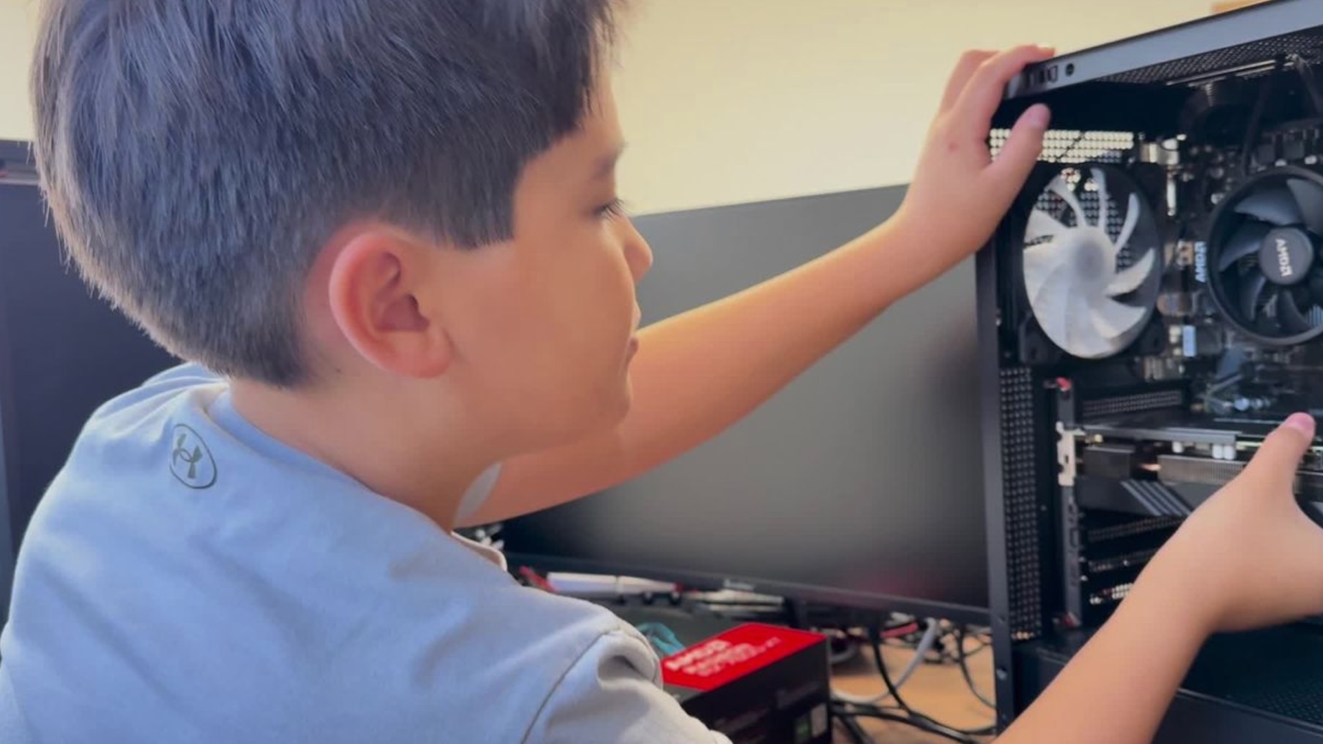 Kids Teaching Kids brings computer building, AI skills to Palm Beach ...