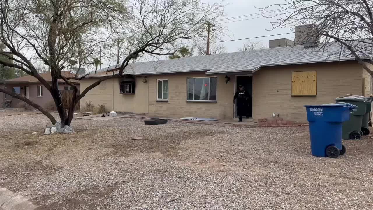 Tucson Fire crews investigate cause of house fire on Southeast side